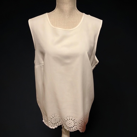 Liz Claiborne | Tops | Liz Claiborne White Shell Laser Cut Hem Xl ...